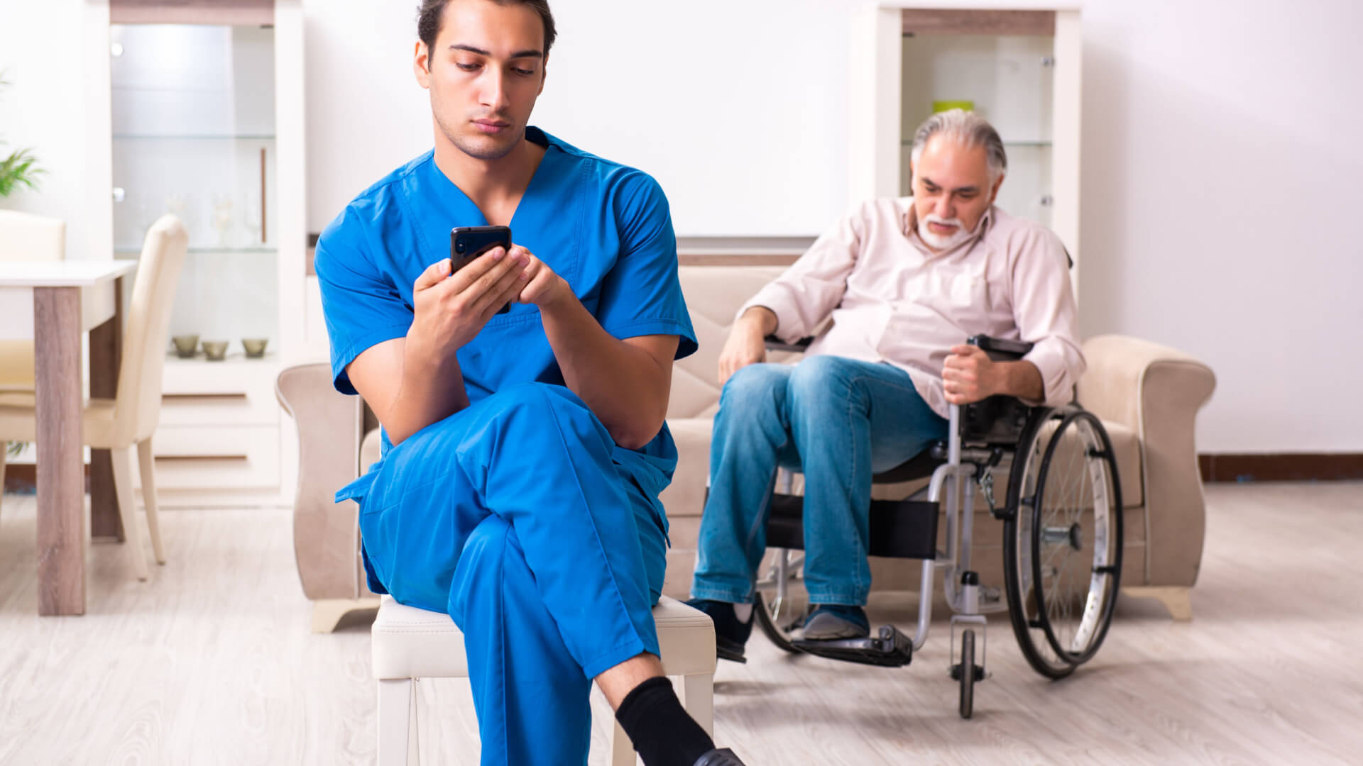 6 Common Signs Of Nursing Home Abuse